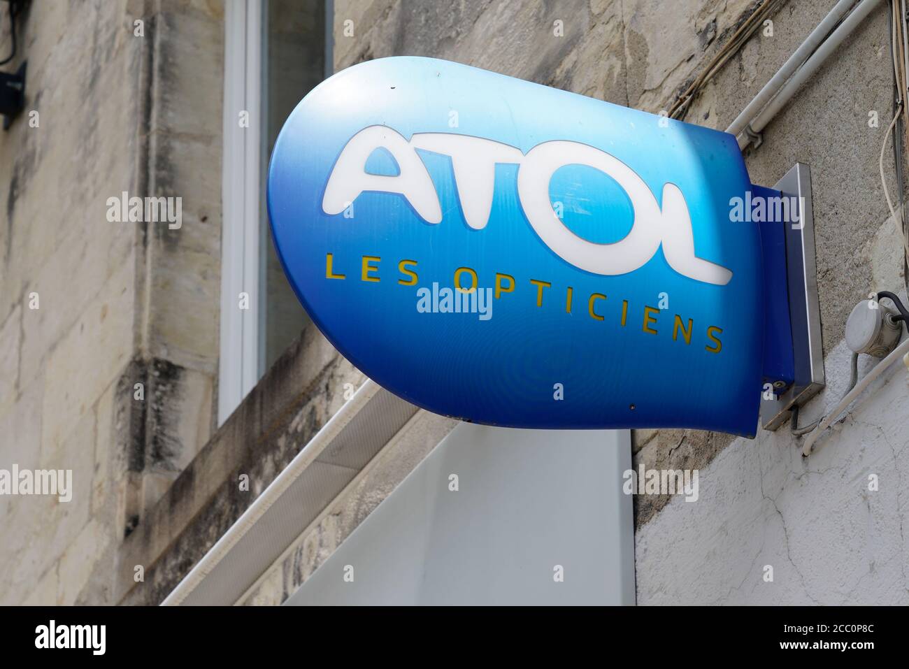 Bordeaux , Aquitaine / France - 08 10 2020 : atol logo and text sign on ...