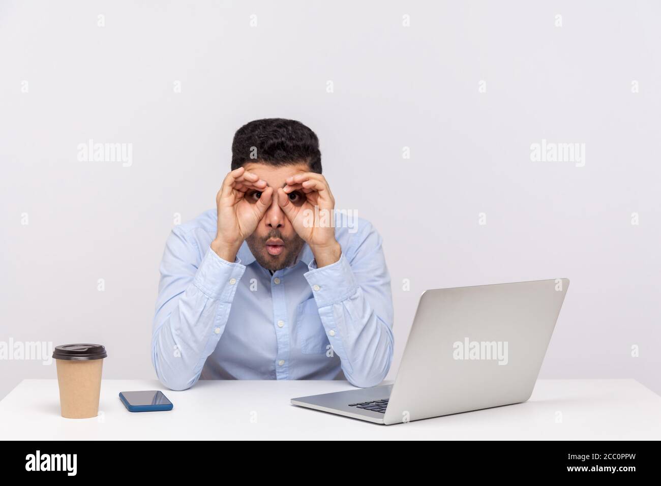 Gesture shocked asian office hi-res stock photography and images - Alamy