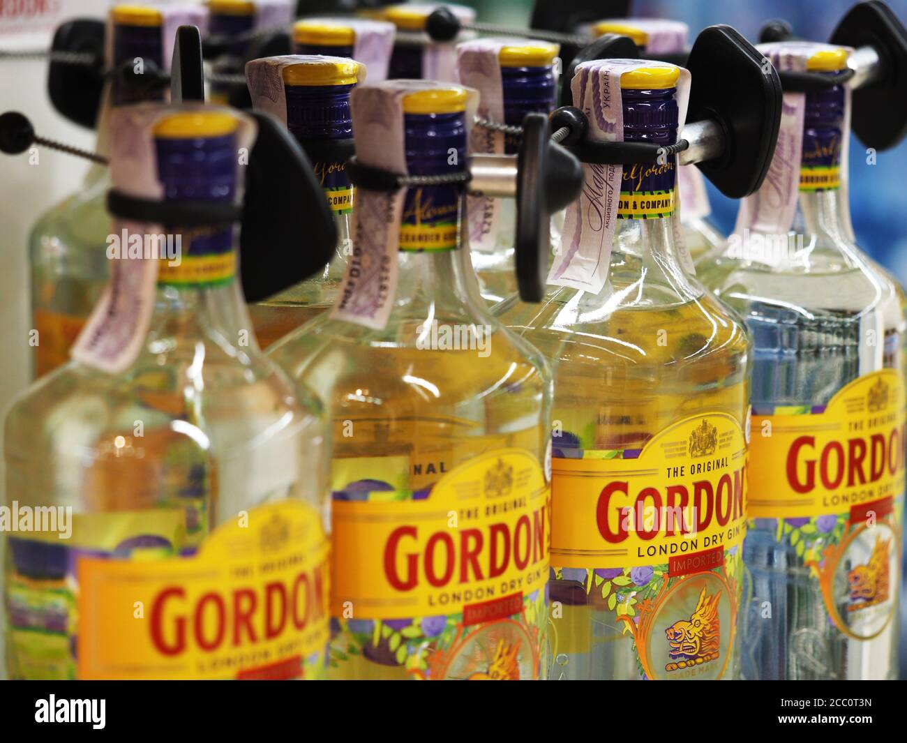 Gordons london gin hi-res stock photography and images - Alamy
