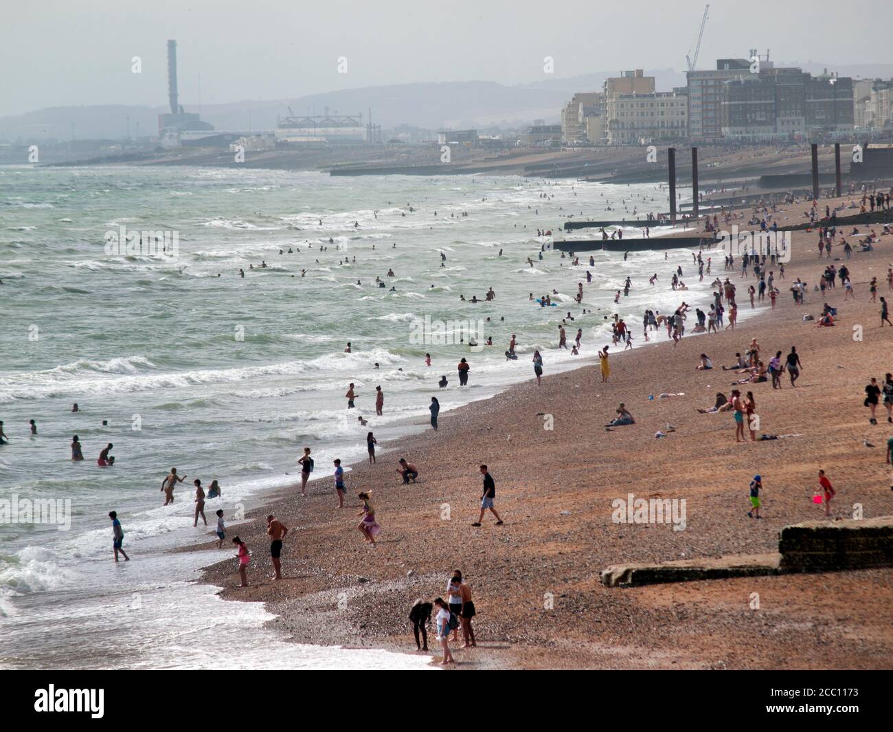 Brighton seafront low tide hi-res stock photography and images - Alamy