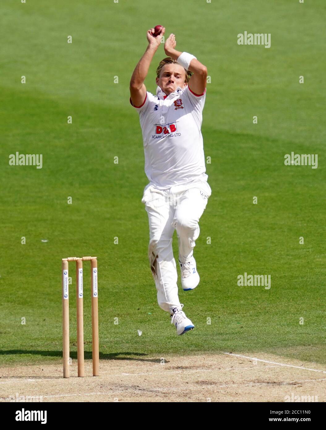 Essex's Aaron Beard bowls during day three of the Bob Willis Trophy ...