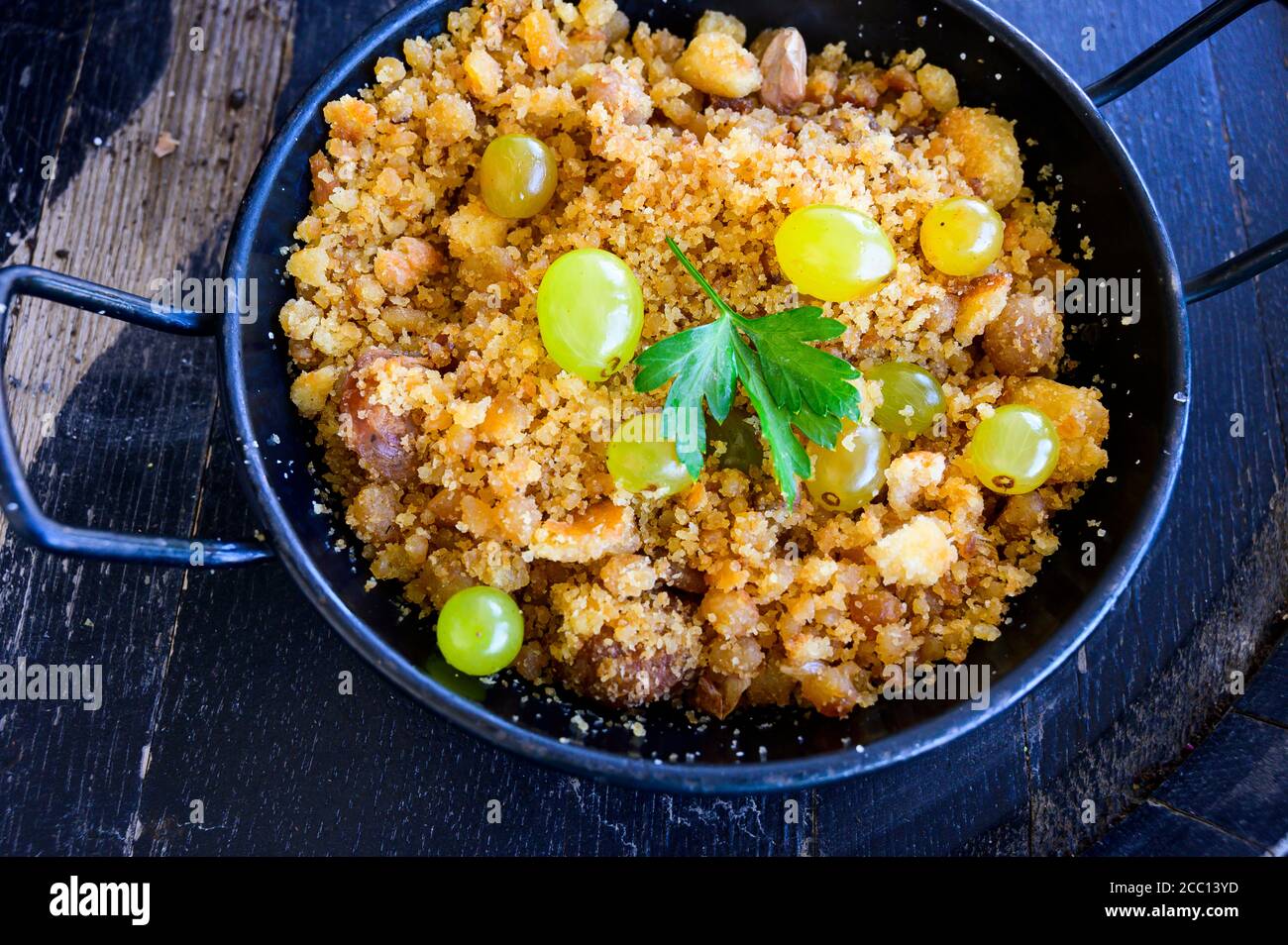 Migas con uva blanca hi-res stock photography and images - Alamy