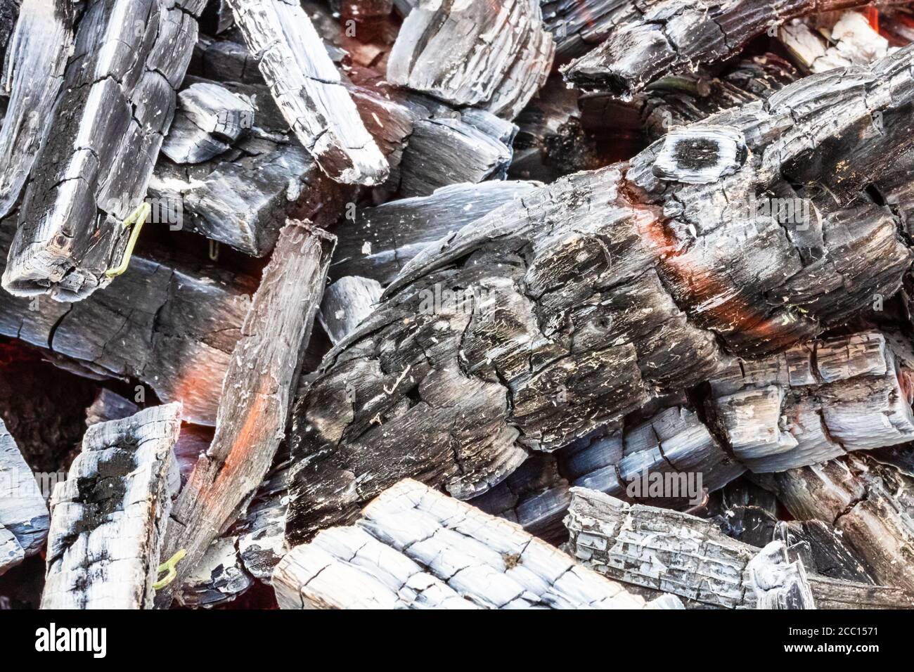 Burning wood chips hi-res stock photography and images - Alamy