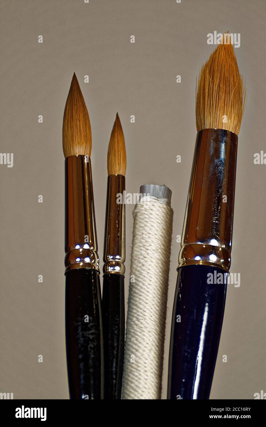 Rigger brush hi-res stock photography and images - Alamy