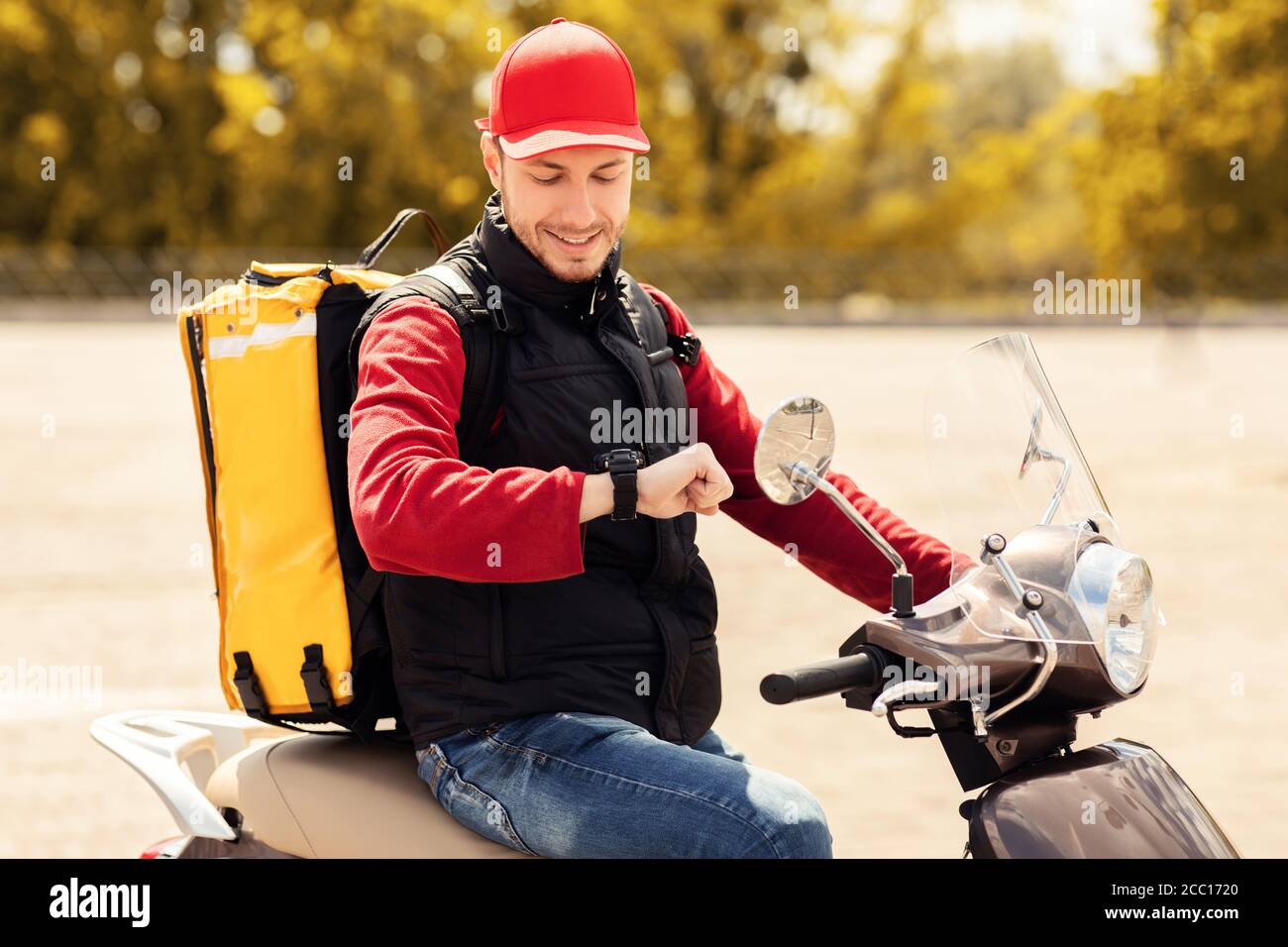 Checking watch outside restaurant hi-res stock photography and images ...