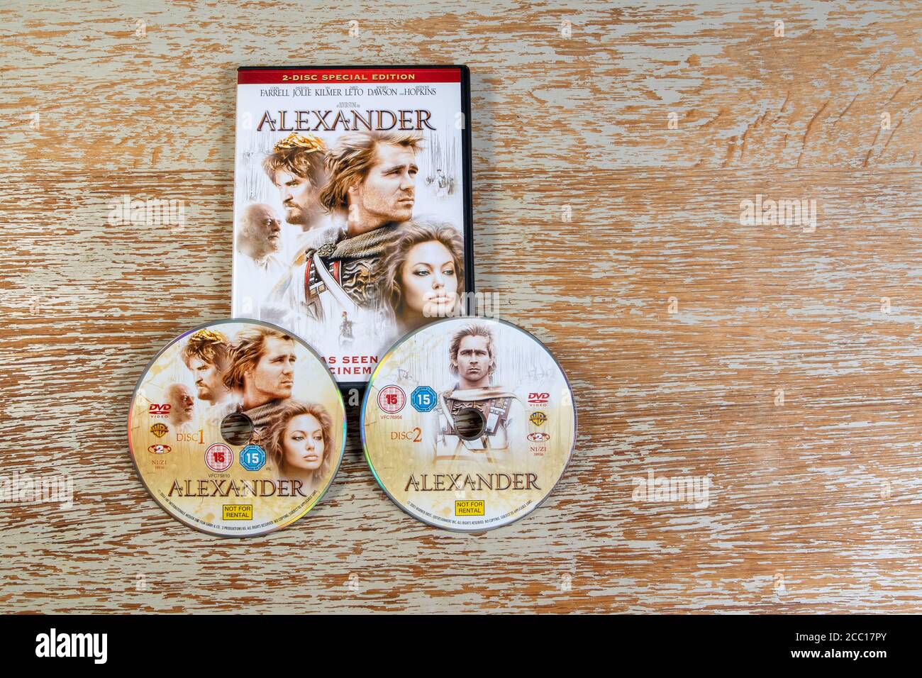 Alexander 2004 angelina jolie hi-res stock photography and images - Alamy