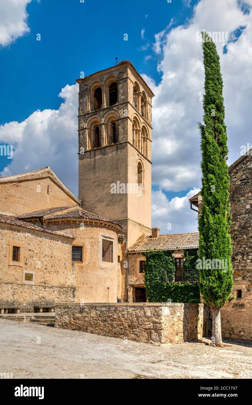Medieval architecture castile hi-res stock photography and images - Alamy