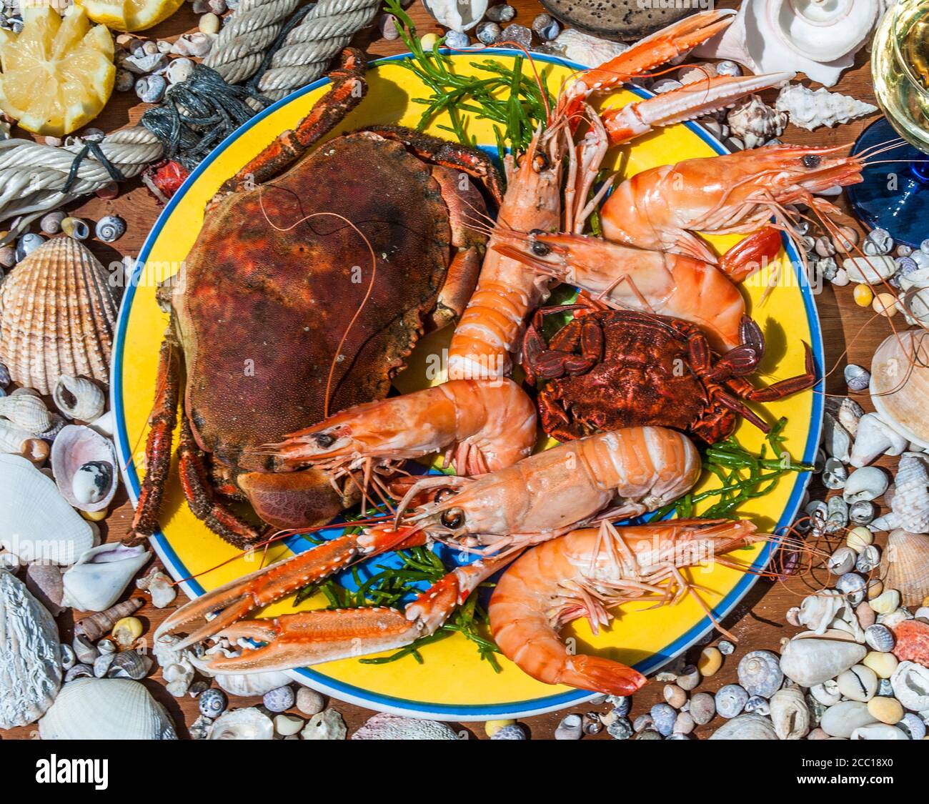 France, Arcachon bay, seafood platter Stock Photo - Alamy