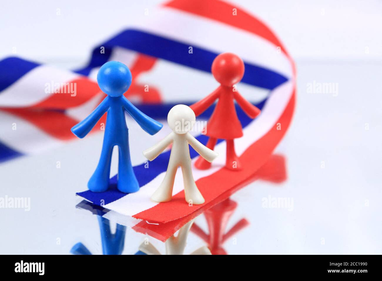 Polling in france ballot hi-res stock photography and images - Alamy