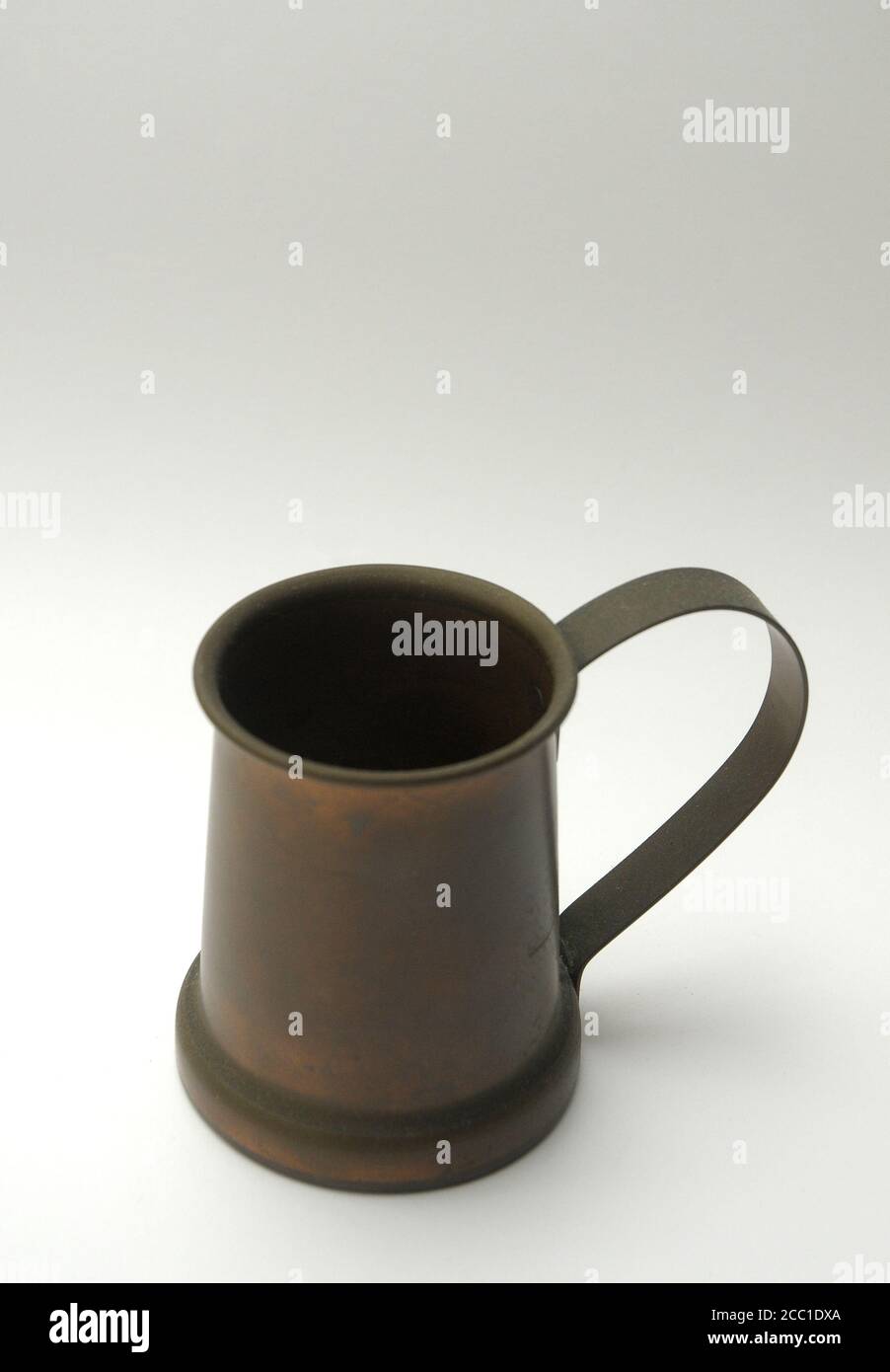 copper meter, cup, copper Stock Photo - Alamy