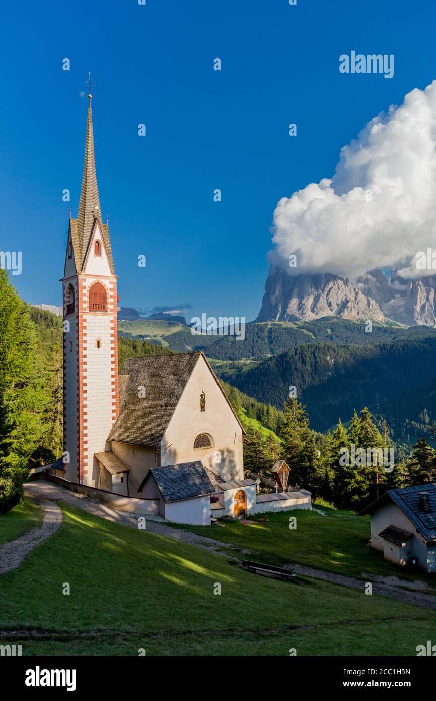 Summer holiday and hiking feeling in the South Tyrolean Alps - South ...