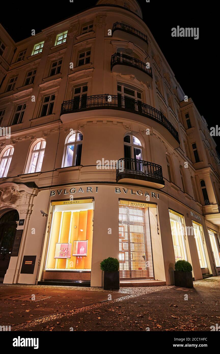Berlin, Germany - August 16, 2020: View into the shop window of a ...