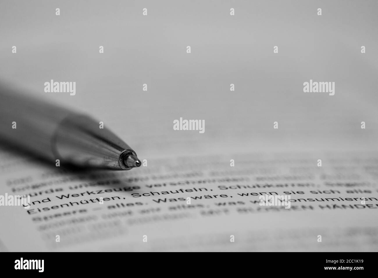 Vintage book old german writing hi-res stock photography and images - Alamy