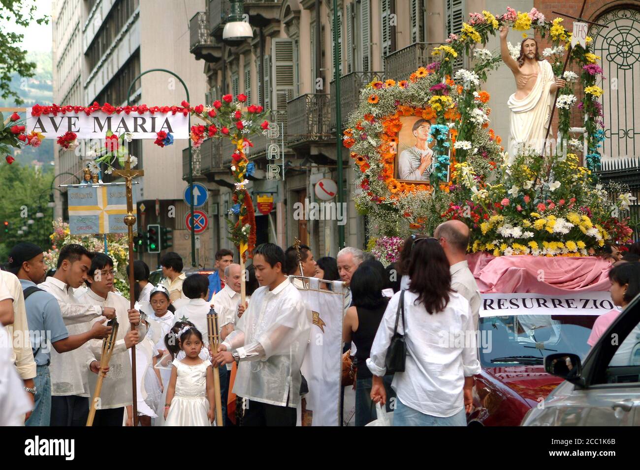 Philippines procession hi-res stock photography and images - Alamy