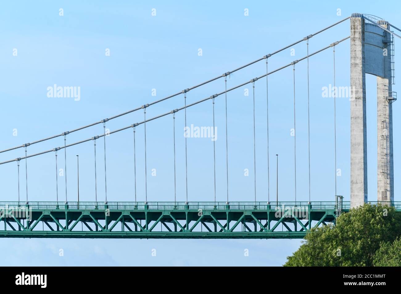 Suspended freeway hi-res stock photography and images - Alamy