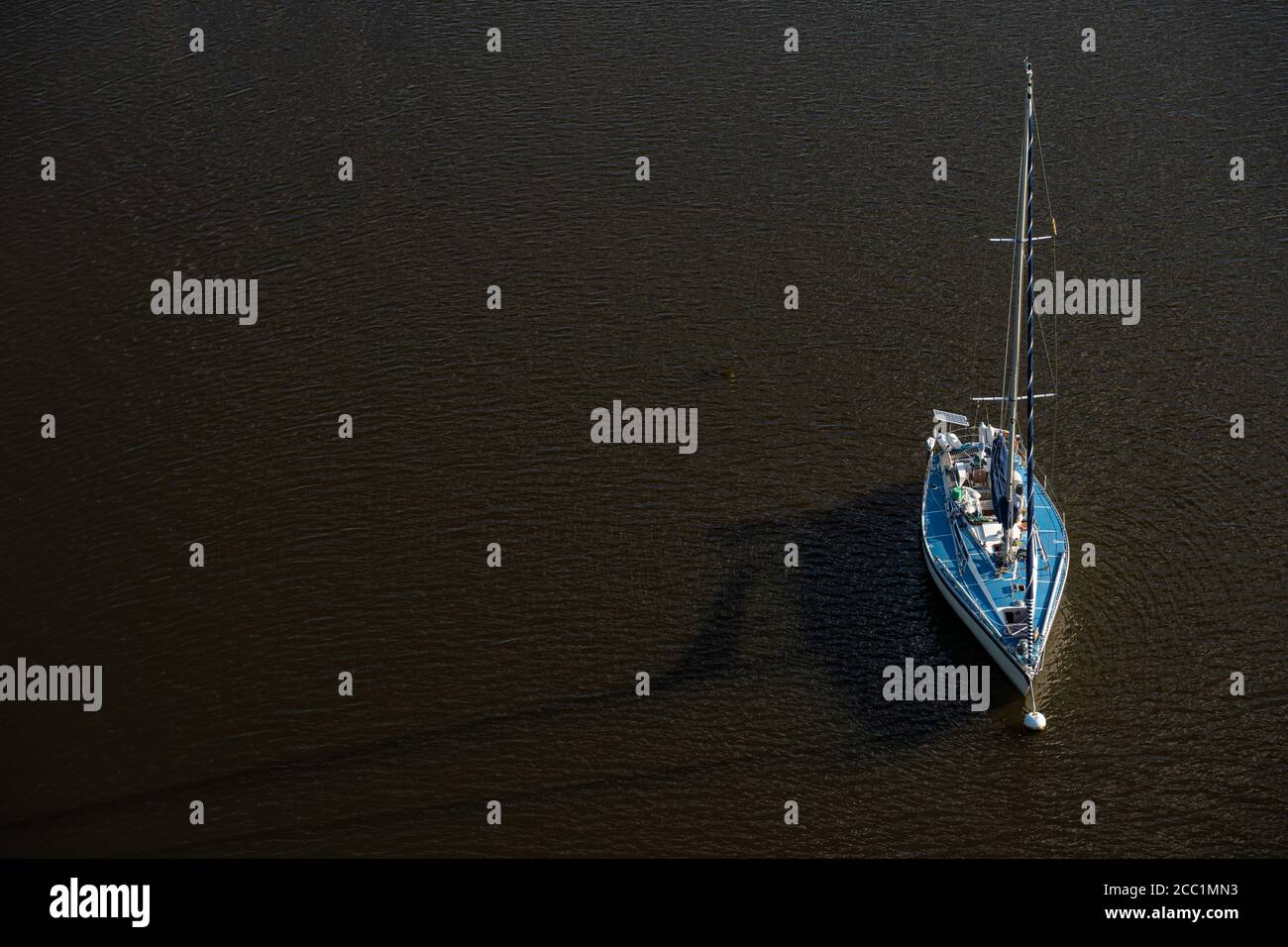 Luxury boat ocean isolated hi-res stock photography and images - Alamy