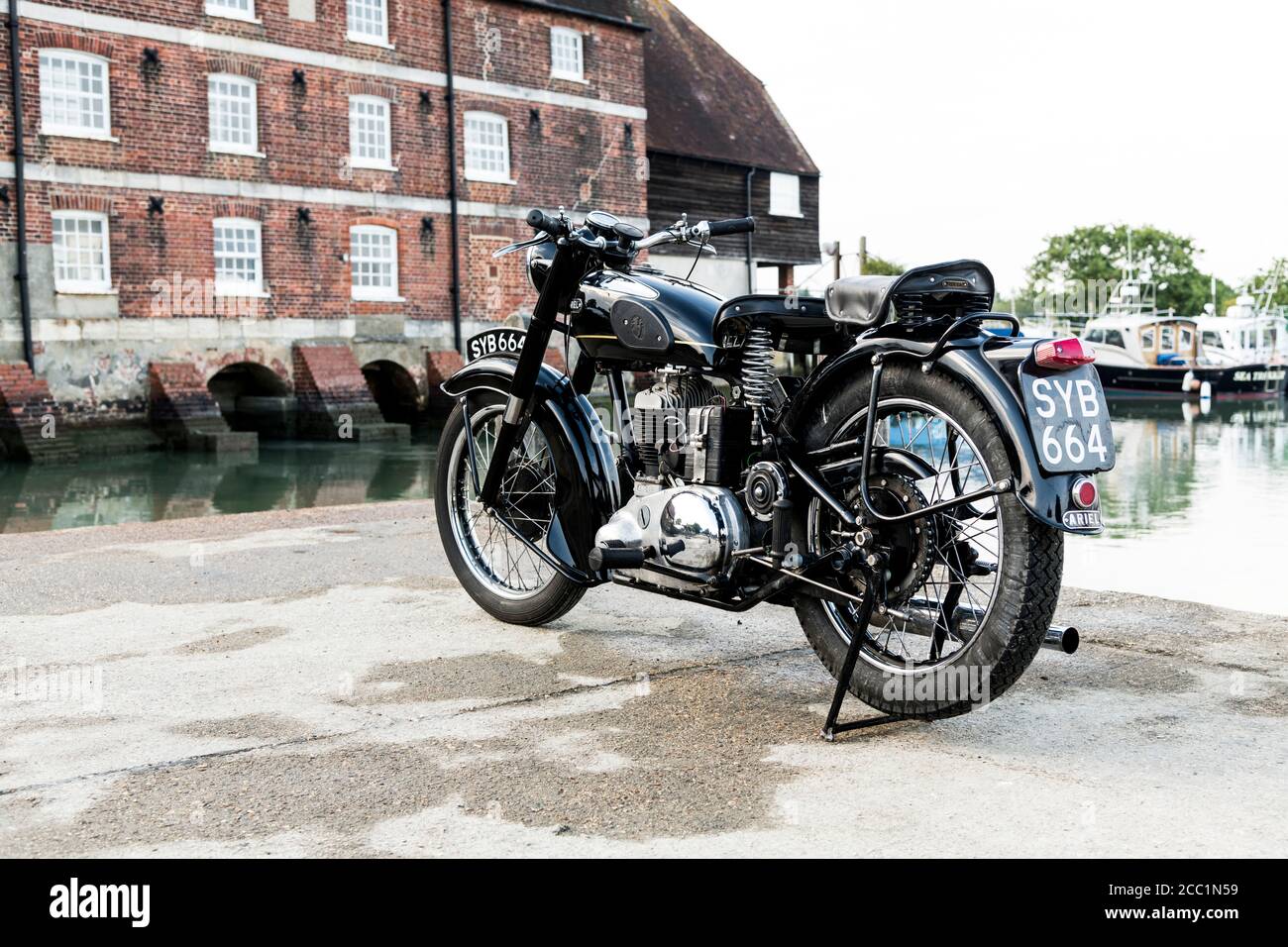 1954 Ariel VB 600 Stock Photo - Alamy