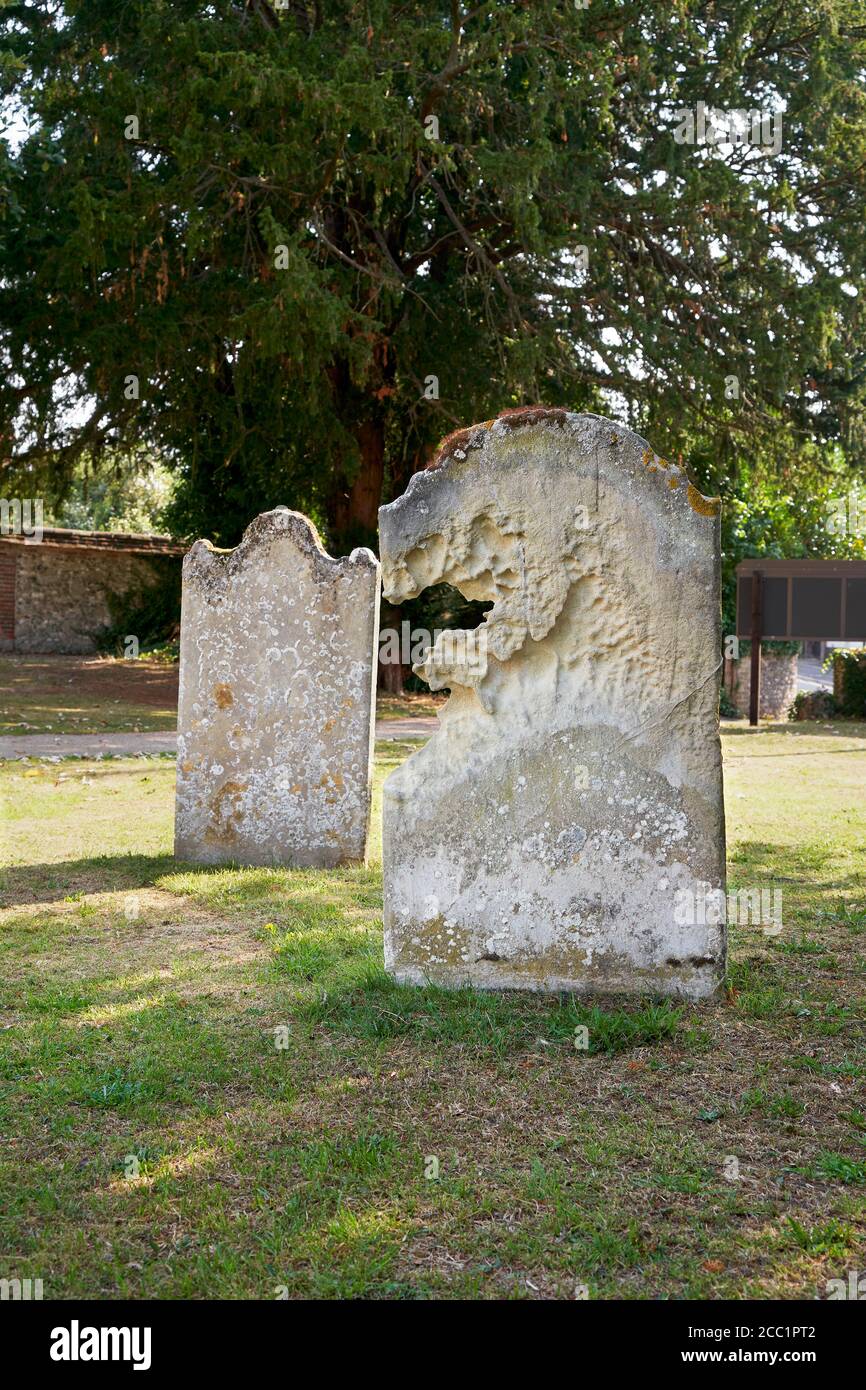Weathered Gravestone High Resolution Stock Photography and Images - Alamy