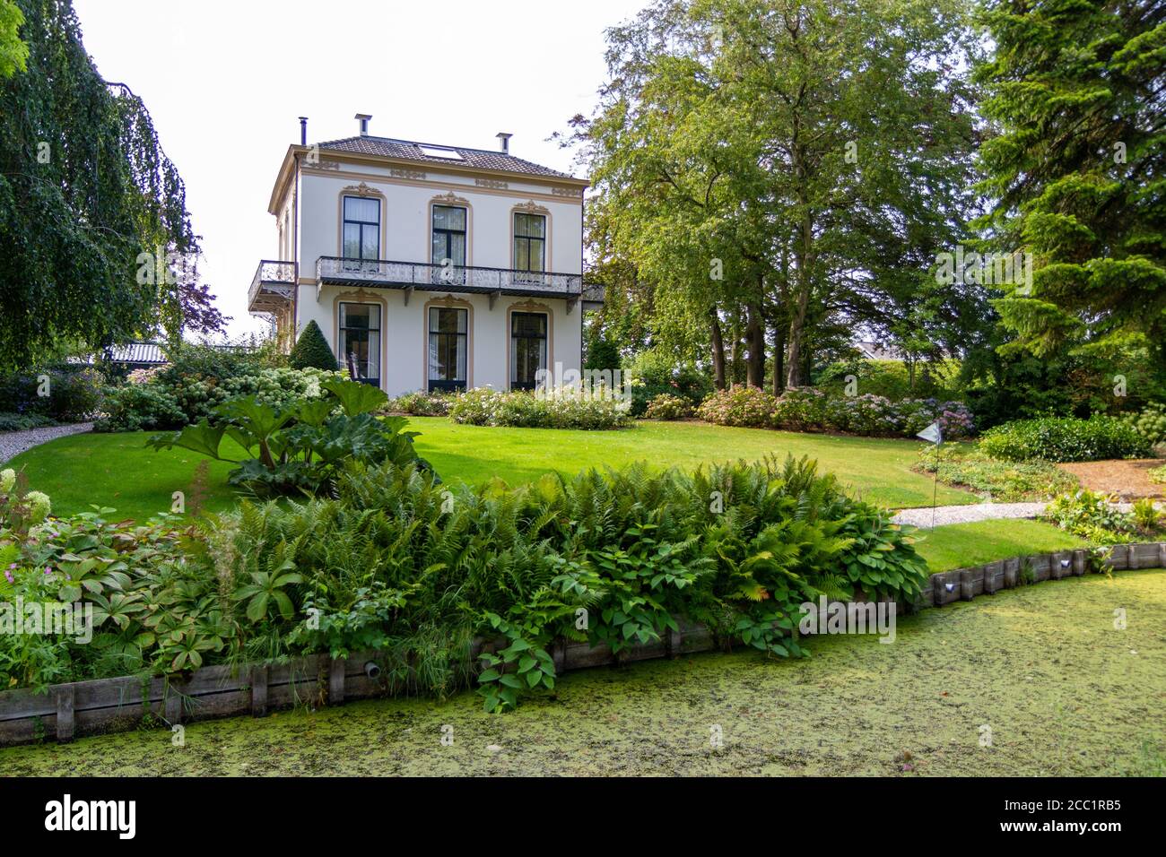 Beautiful old house hi-res stock photography and images - Alamy