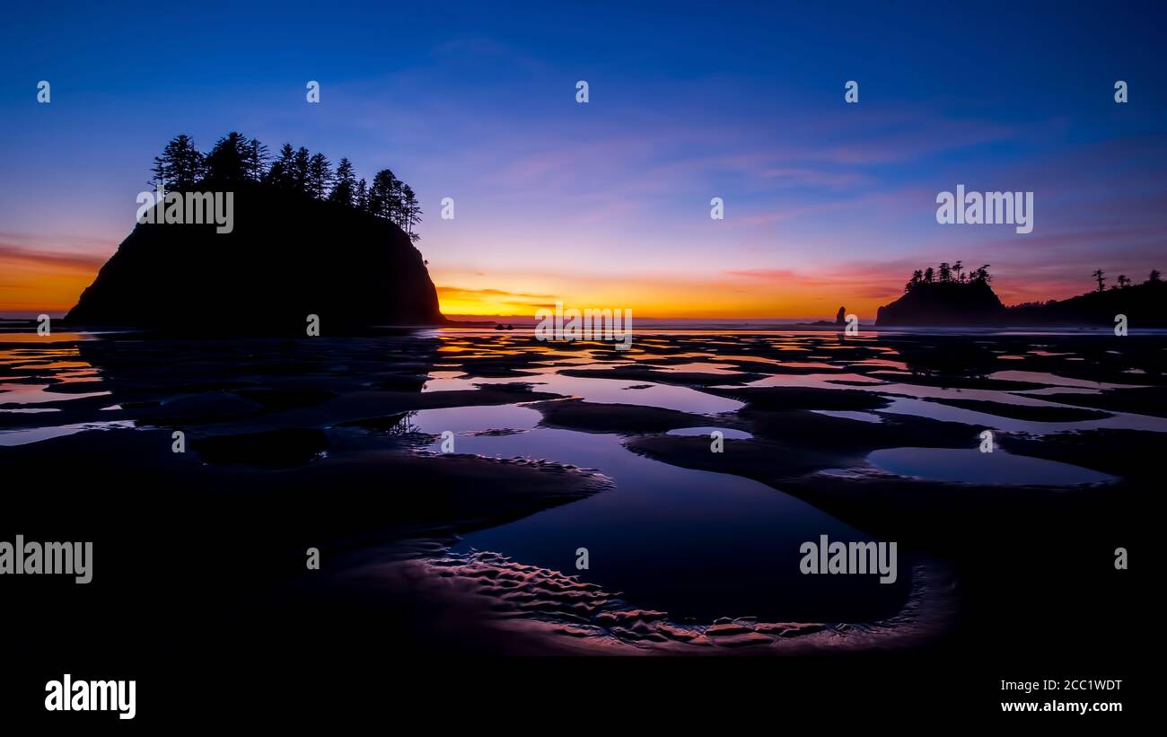 Second beach hi-res stock photography and images - Alamy