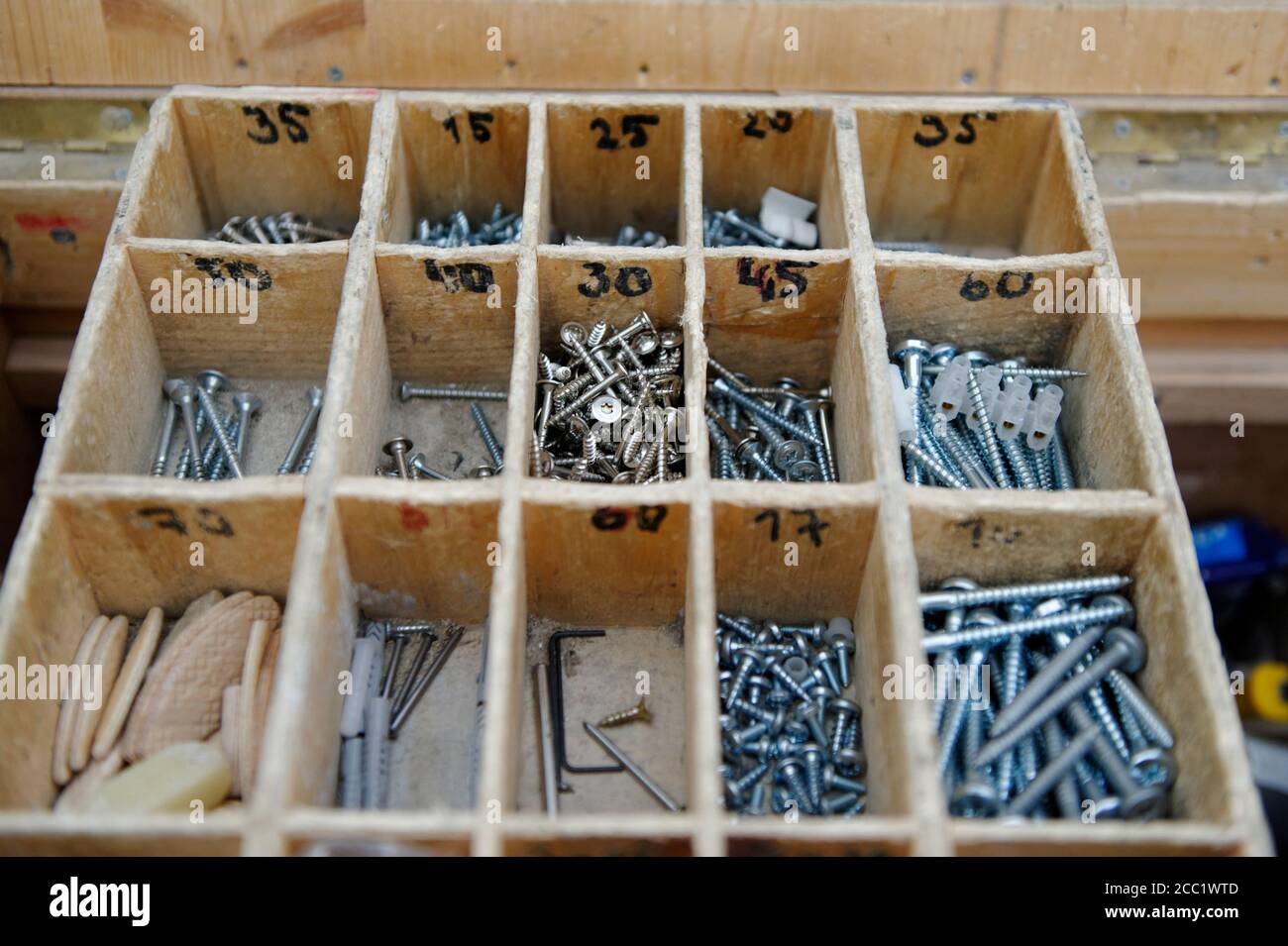 Tool box hi-res stock photography and images - Alamy