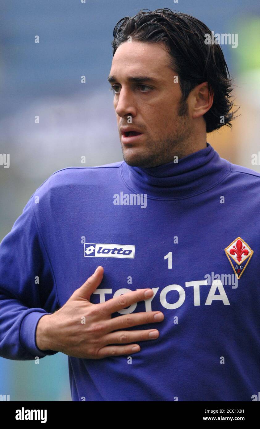 Fiorentina luca toni hi-res stock photography and images - Alamy