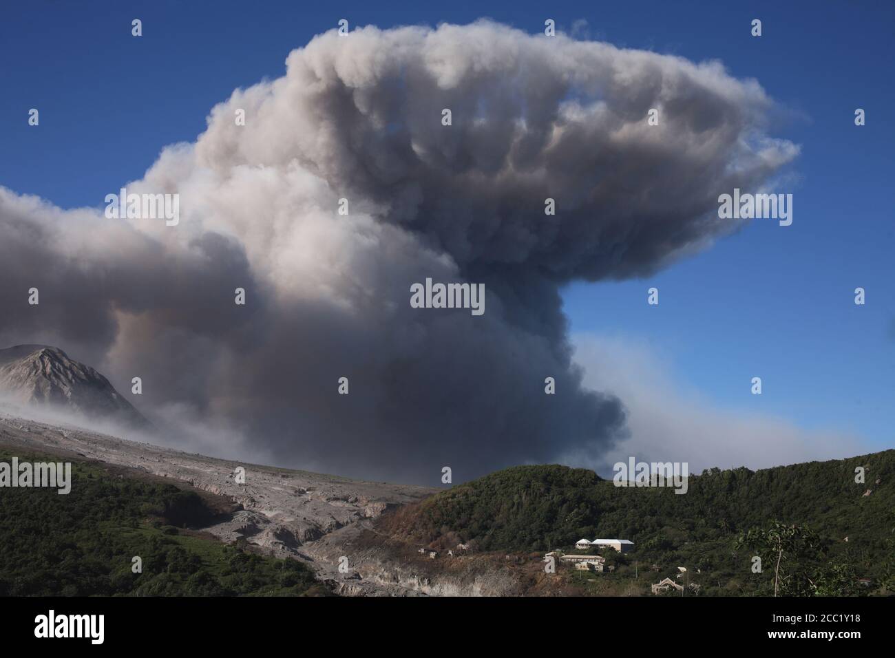 Montserrat, Caribbean, Soufriere hills volcano erupting Stock Photo - Alamy