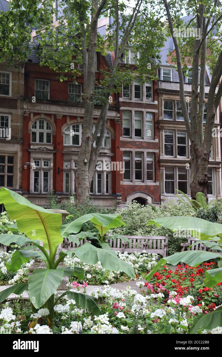 Postman's Park, London Stock Photo - Alamy