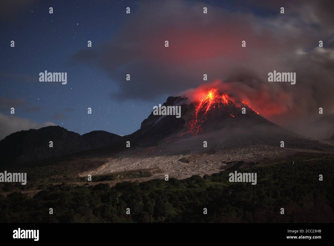 Montserrat volcano hi-res stock photography and images - Alamy