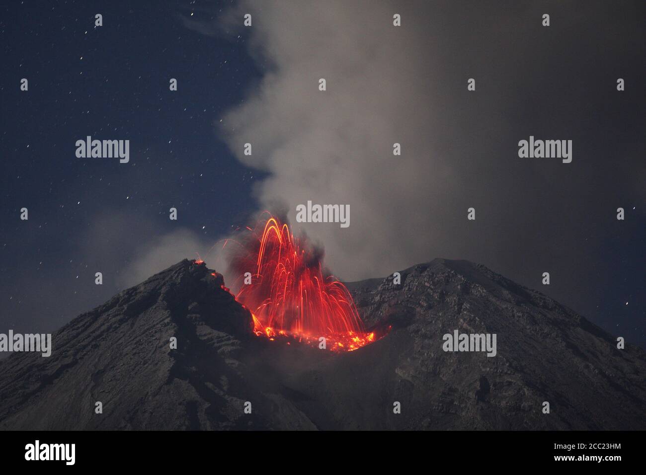 Indonesia, East Java, Semeru volcano, Eruption Stock Photo - Alamy