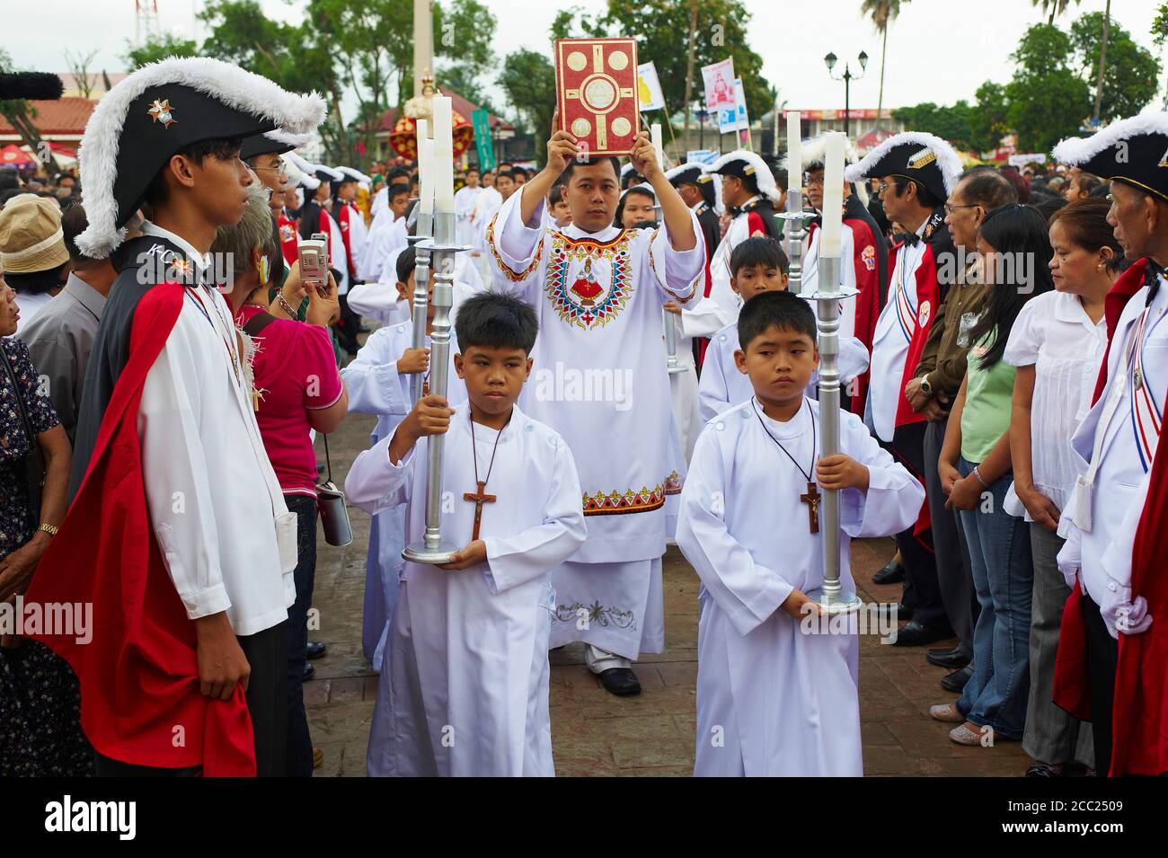 Philippines, Panay island, Kalibo city, Ati Atihan festival, procession ...