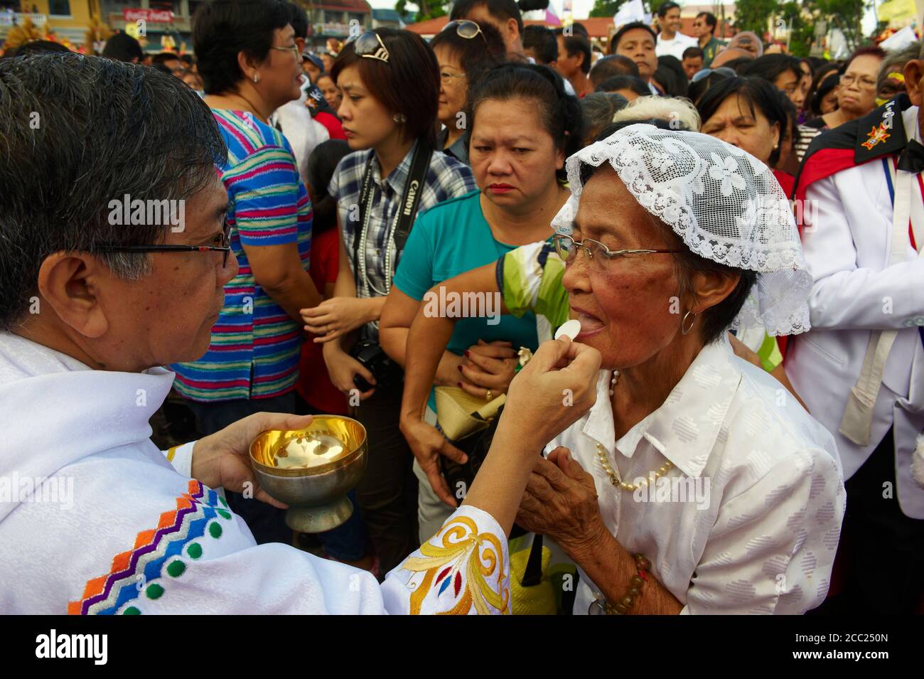 Philippines, Panay island, Kalibo city, Ati Atihan festival, procession ...
