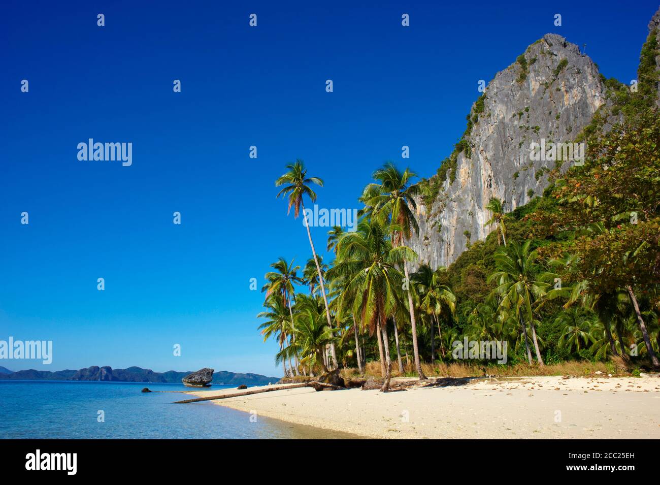 Philippines, Palawan island, Bacuit archipelago at El Nido Stock Photo ...