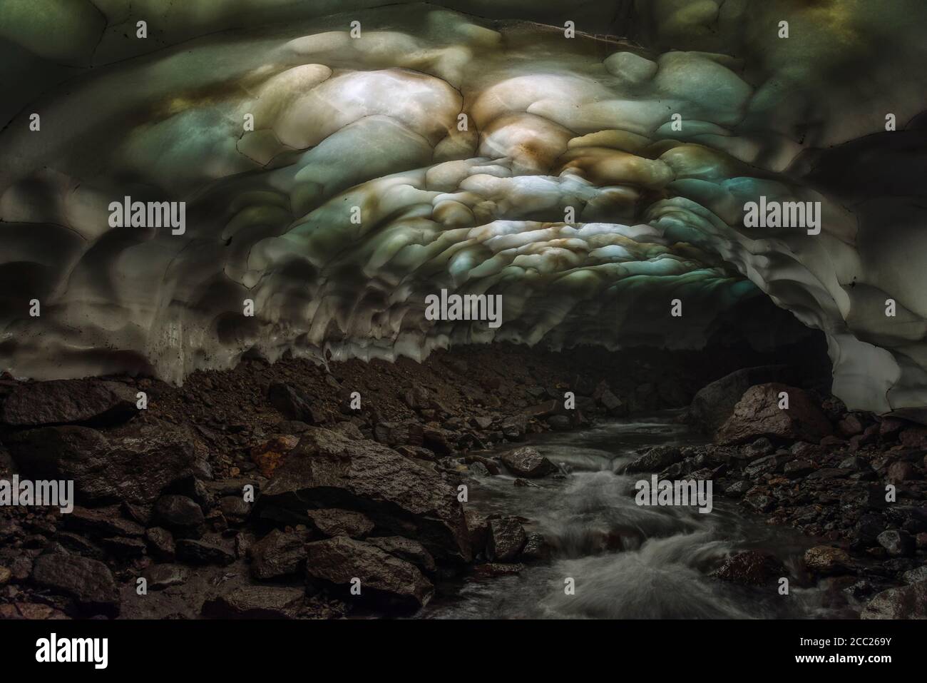Mutnovsky ice cave hi-res stock photography and images - Alamy