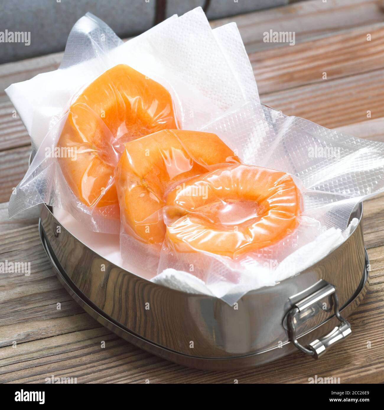 Vacuum packed food hi-res stock photography and images - Alamy