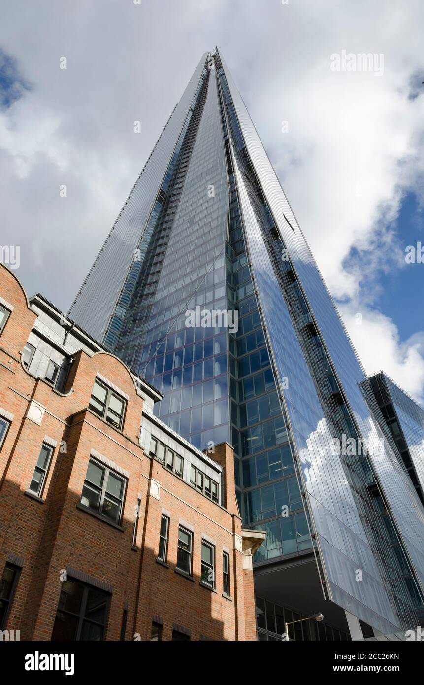 United Kingdom, London, View of Shard skyscraper Stock Photo - Alamy