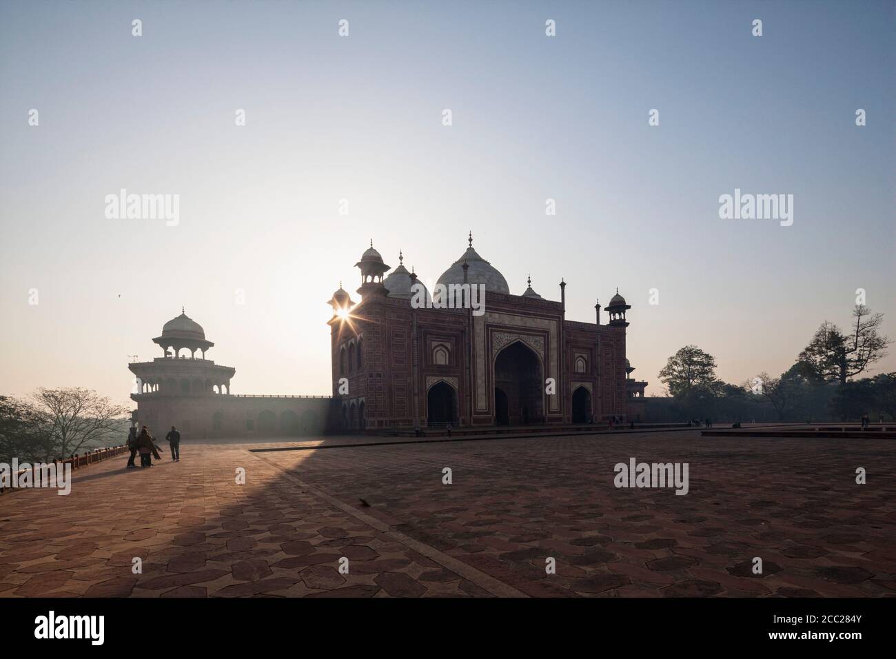 India, Uttar Pradesh, Agra, View of Taj Mahal Stock Photo - Alamy