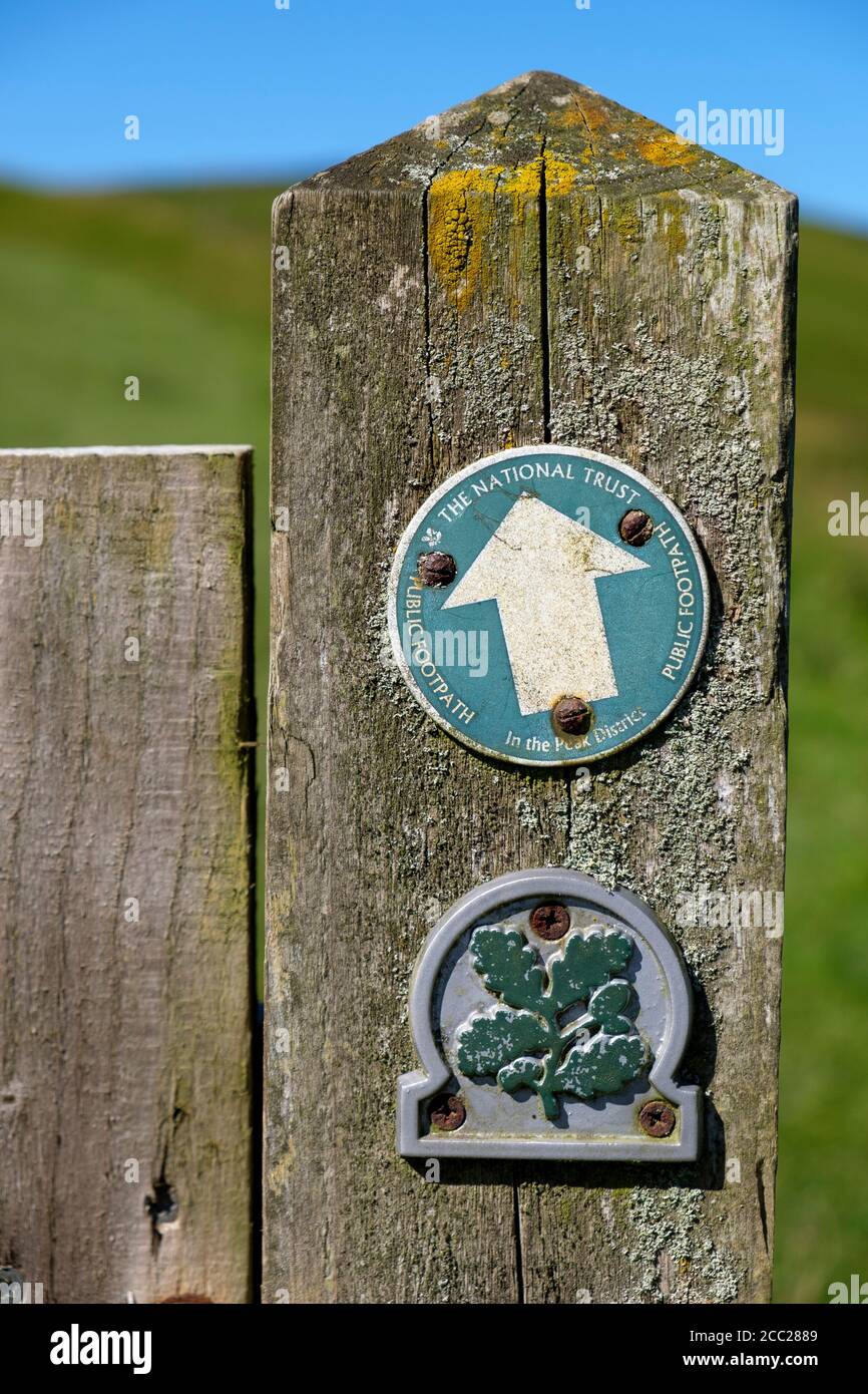 Footpath sign near Edale village in the The Derbyshire Peak District ...