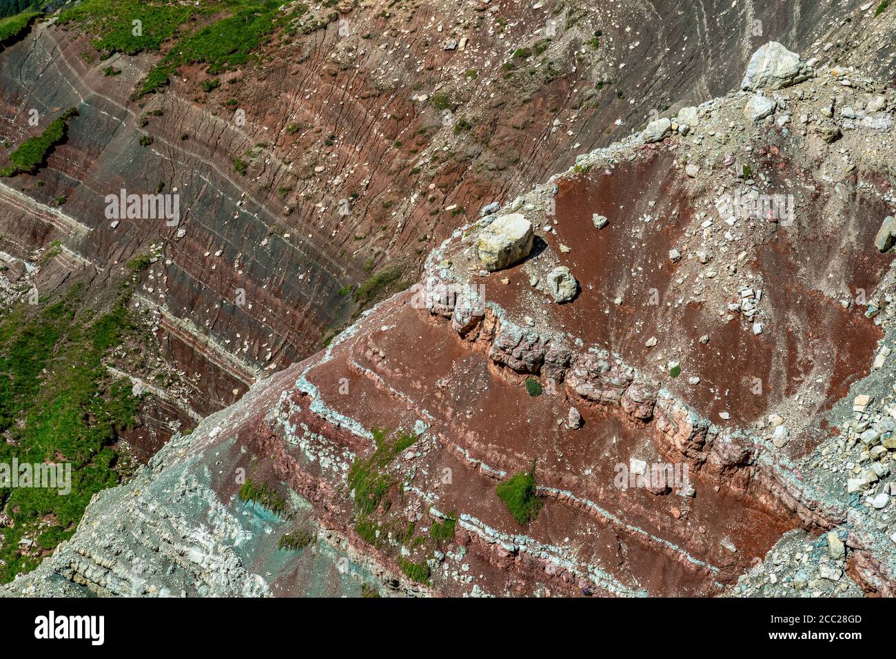 Italy Veneto Dolomiti - Rock layers (Triassic amber from the Dolomites ...