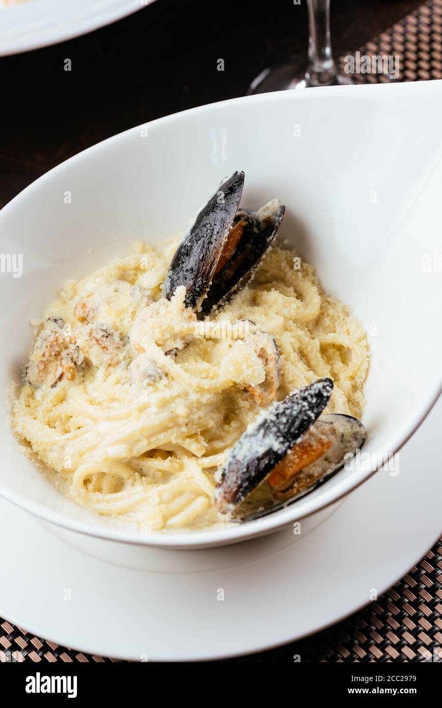 pasta with mussels Stock Photo - Alamy