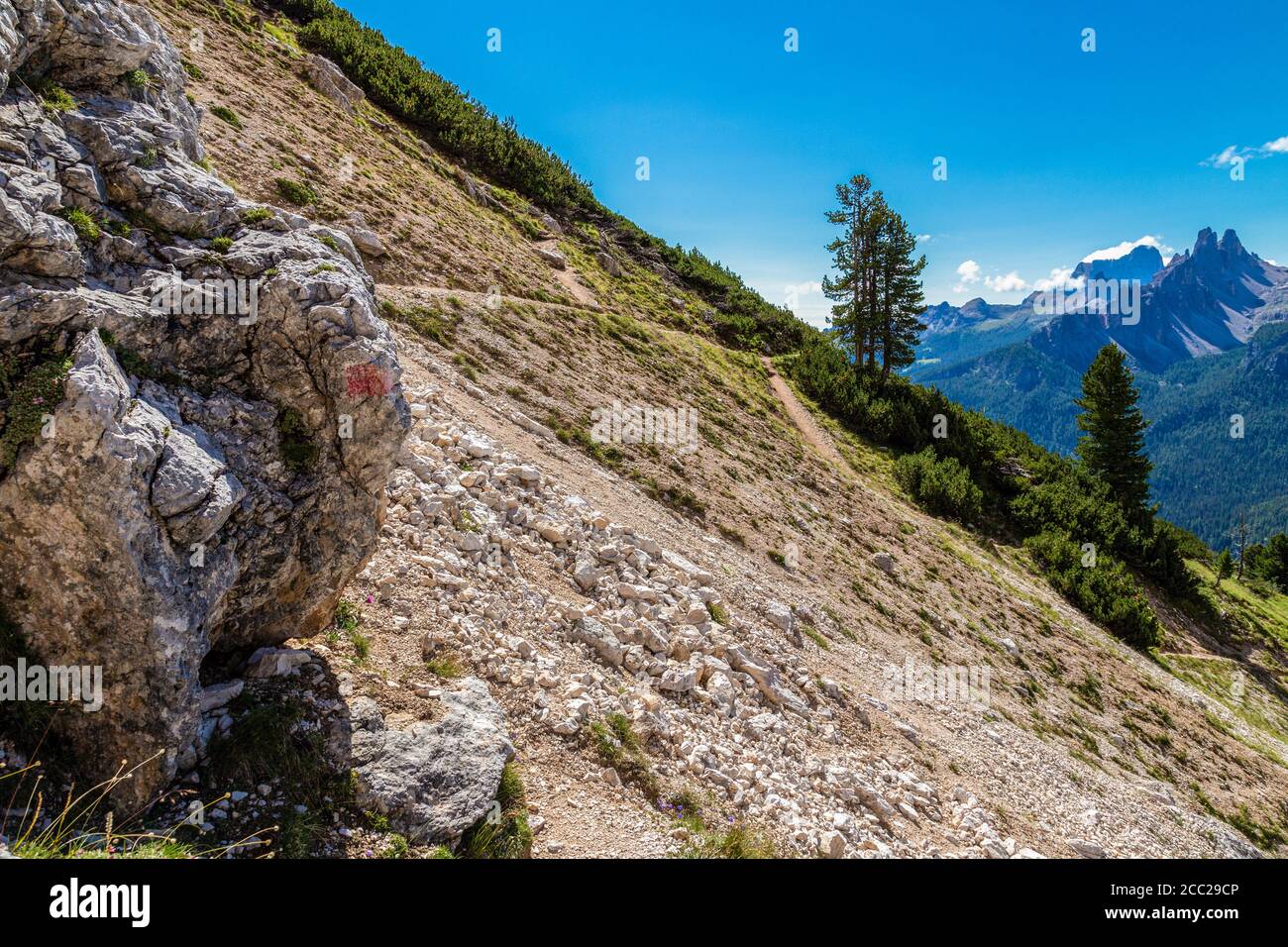 Italy Veneto Dolomiti - The Astaldi aided path joins the path that ...