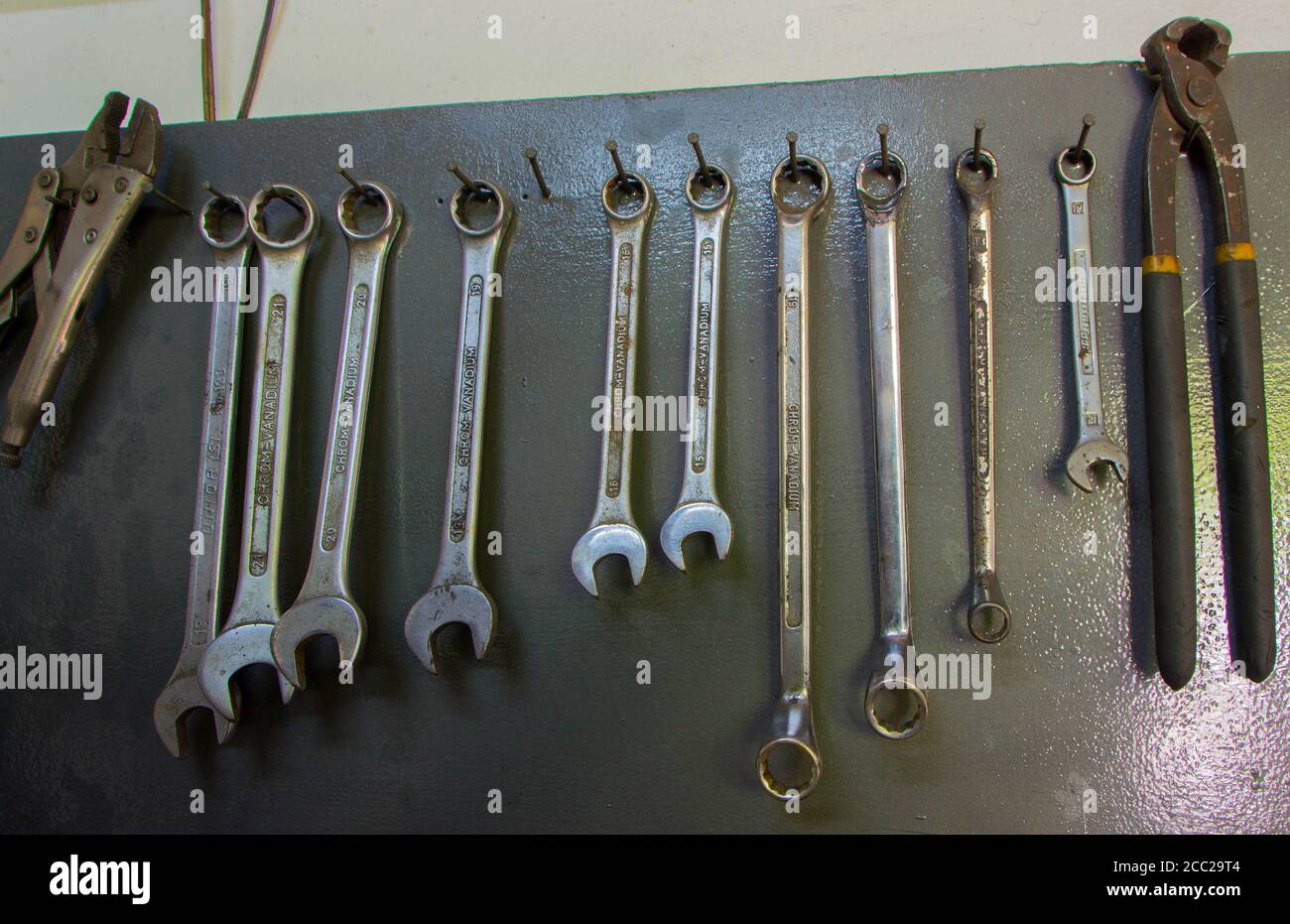 Car mechanics tool kit hi-res stock photography and images - Alamy