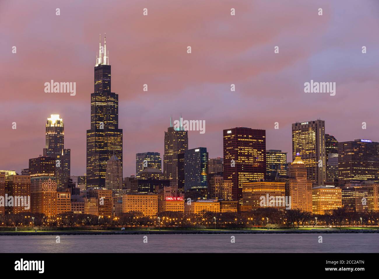 USA, Illinois, Chicago, View of Willis Tower at Lake Michigan Stock ...