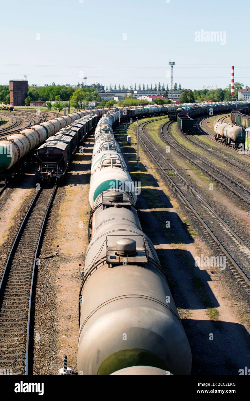 Tracking tank hi-res stock photography and images - Alamy