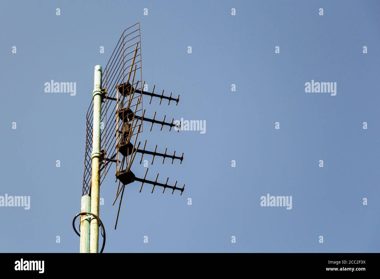 Cell tower construction hi-res stock photography and images - Alamy