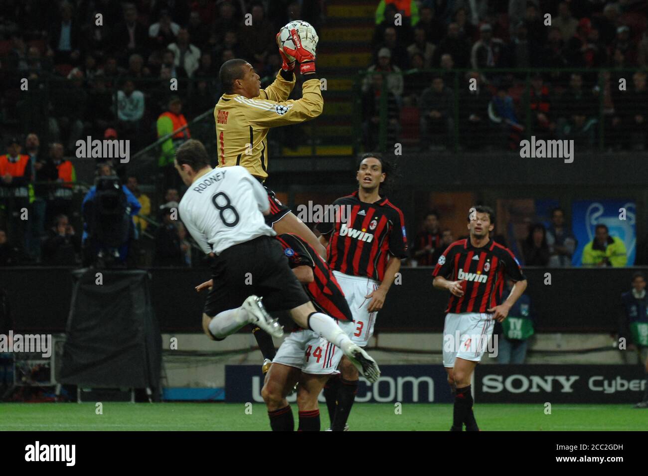 Uefa champions league 2006 2007 hi-res stock photography and images - Alamy