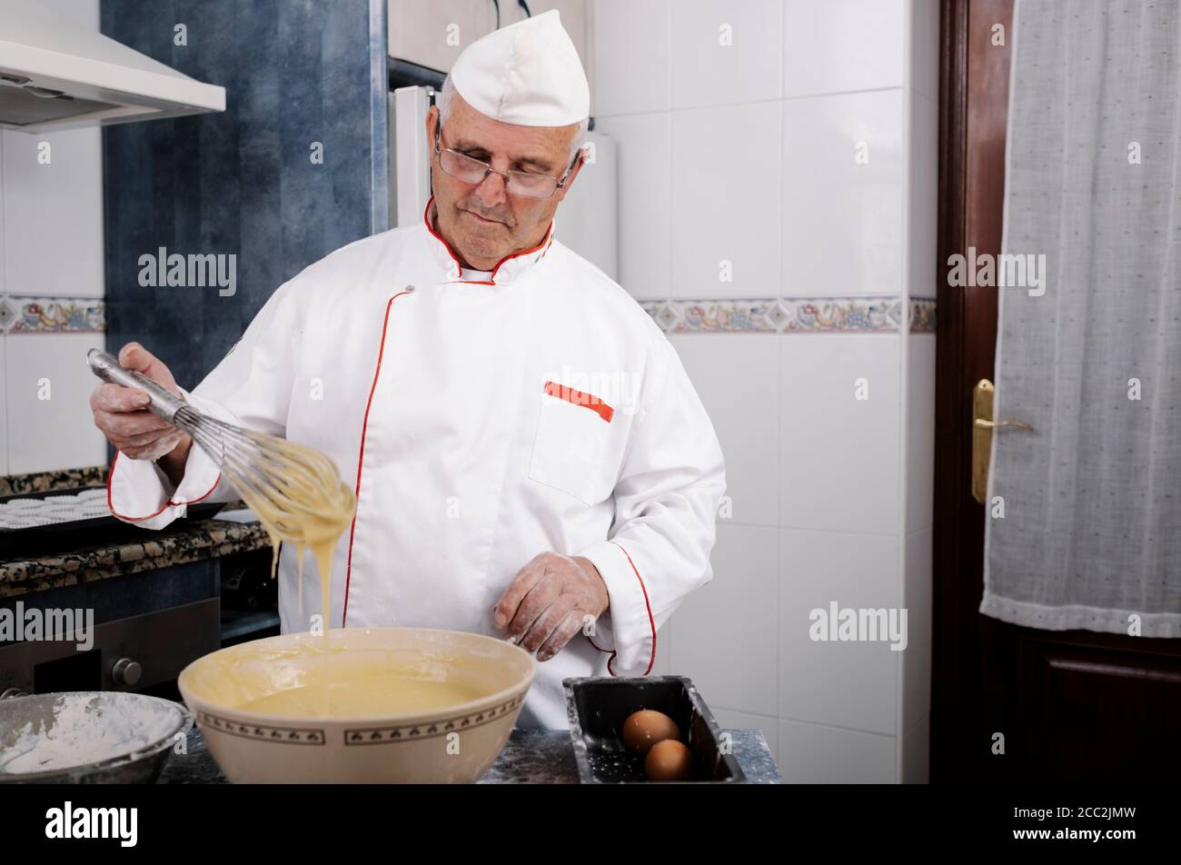 Pastry Blender High Resolution Stock Photography and Images - Alamy