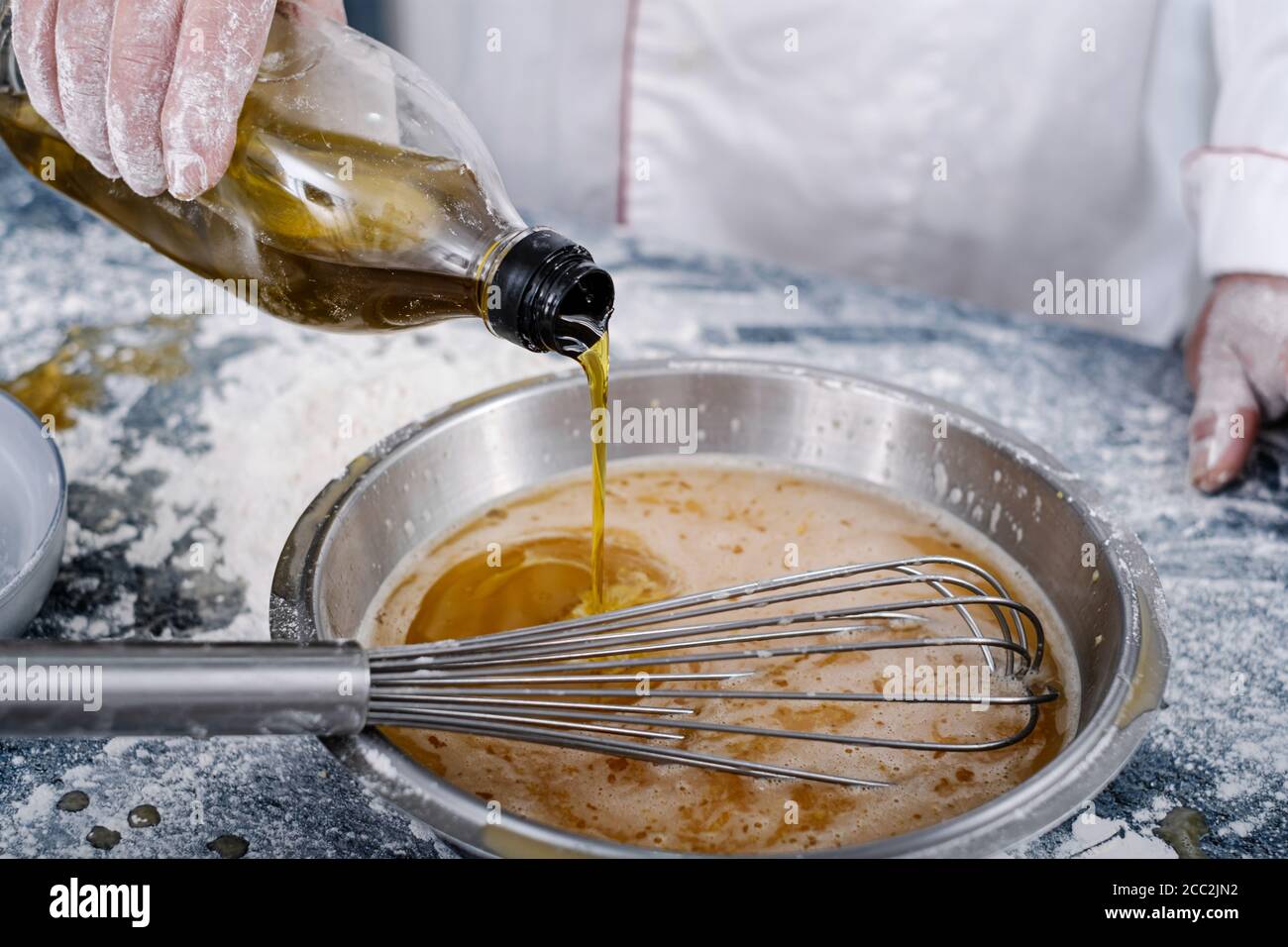 Putting oil hi-res stock photography and images - Alamy