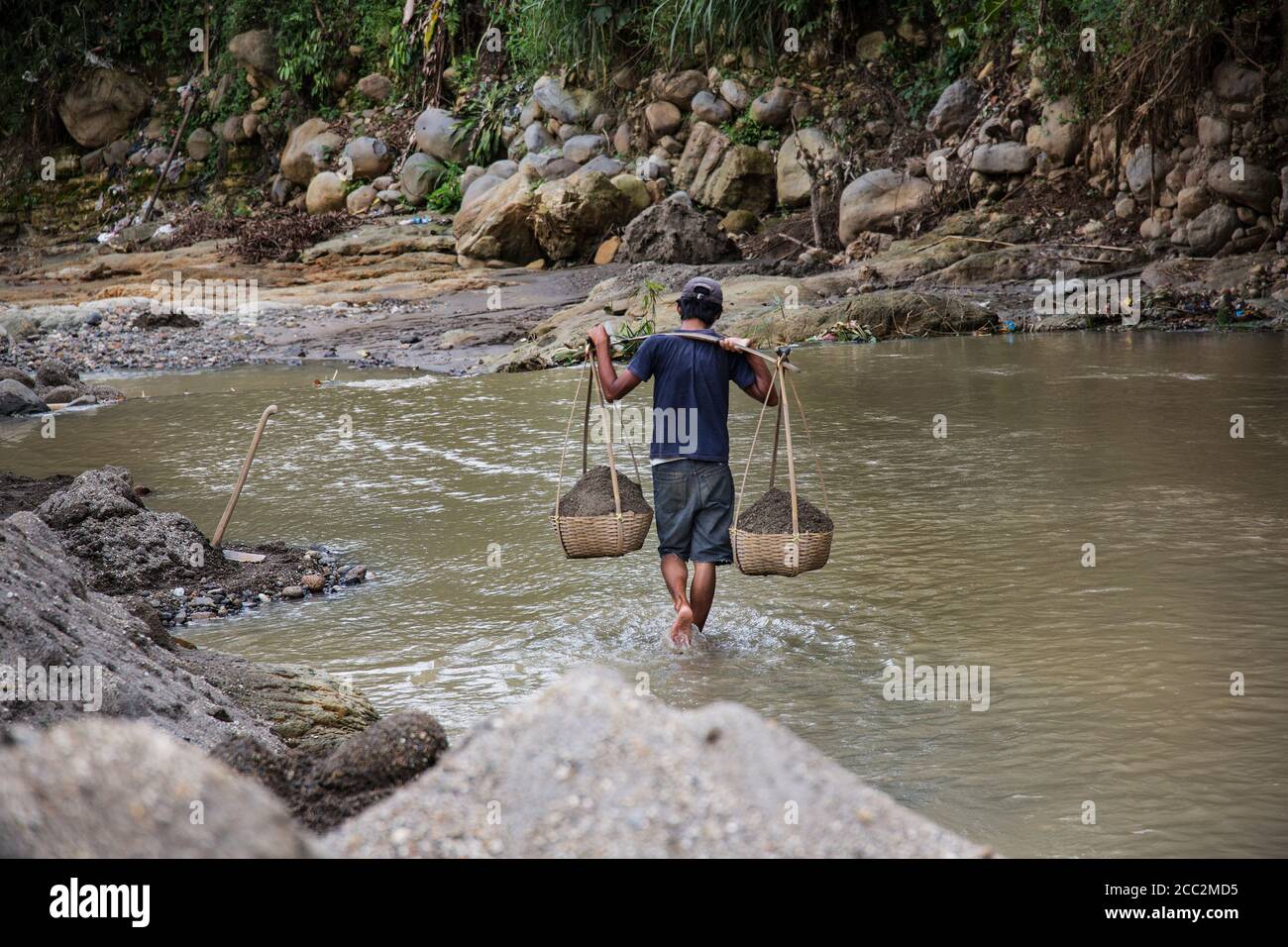 Sand mining illegal hi-res stock photography and images - Alamy