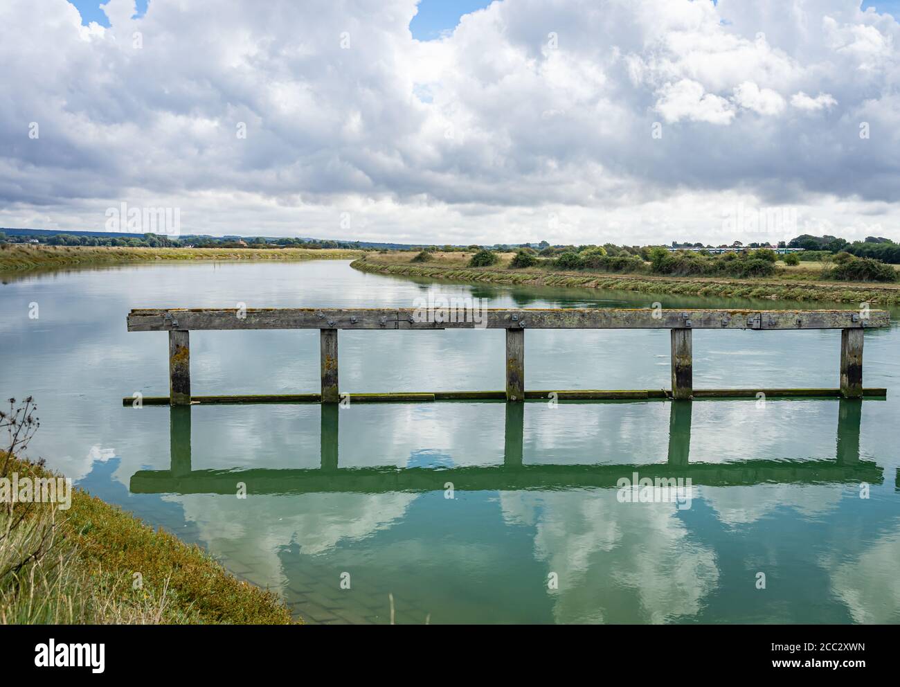 Barrier across river hi-res stock photography and images - Alamy